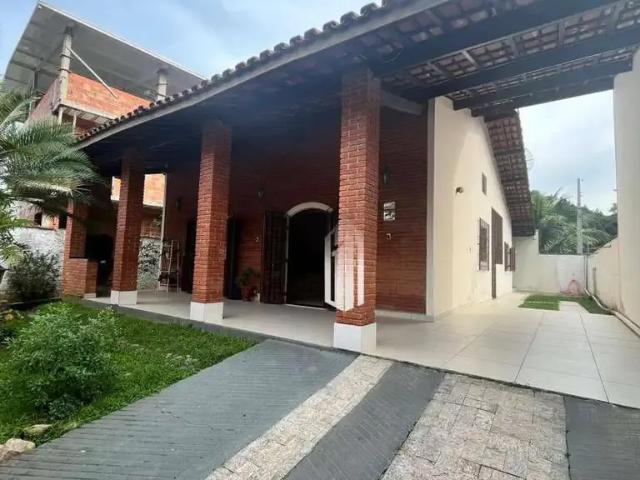 Casa / Sobrado para Venda em Ubatuba/SP Pereque Mirim 3 Quartos