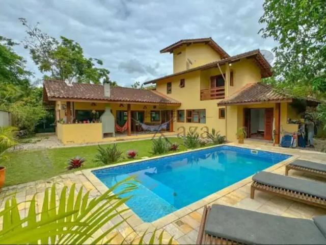 Casa / Sobrado para Venda em Ubatuba/SP Praia do Itamambuca 4 Quartos