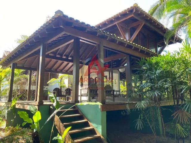 Casa / Sobrado para Venda em Ubatuba/SP Praia do Itamambuca 4 Quartos