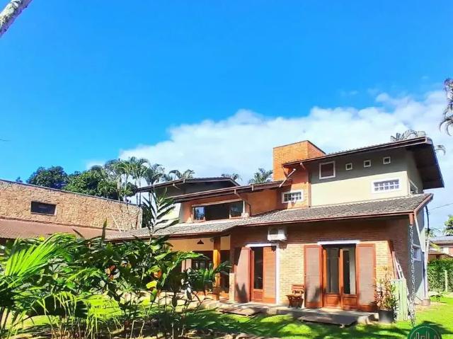 Casa / Sobrado para Venda em Ubatuba/SP Praia do Itamambuca 5 Quartos
