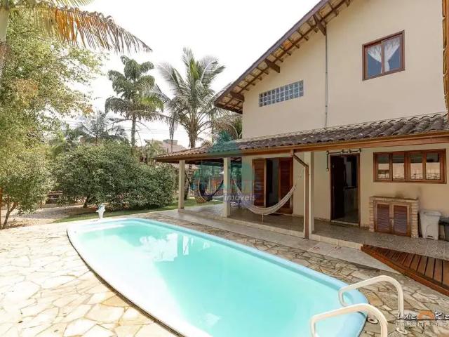 Casa / Sobrado para Venda em Ubatuba/SP Praia do Itamambuca 5 Quartos