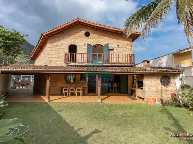 Casa / Sobrado para Venda em Ubatuba/SP Praia do Lazaro 4 Quartos