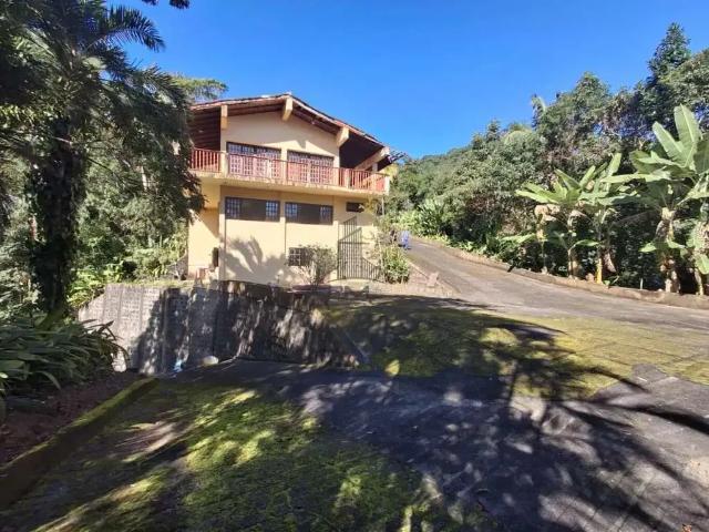 Casa / Sobrado para Venda em Ubatuba/SP Praia do Lazaro 6 Quartos