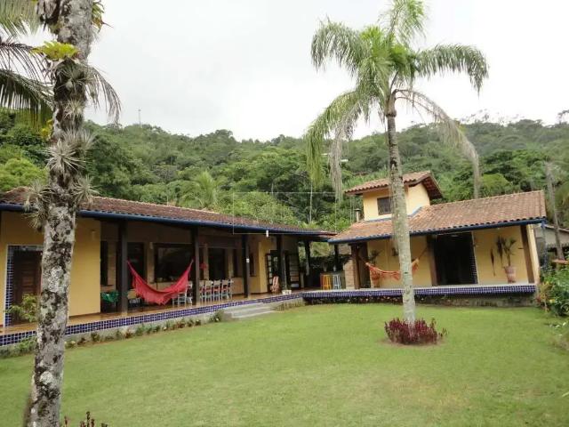 Casa / Sobrado para Venda em Ubatuba/SP Praia da Fortaleza 5 Quartos