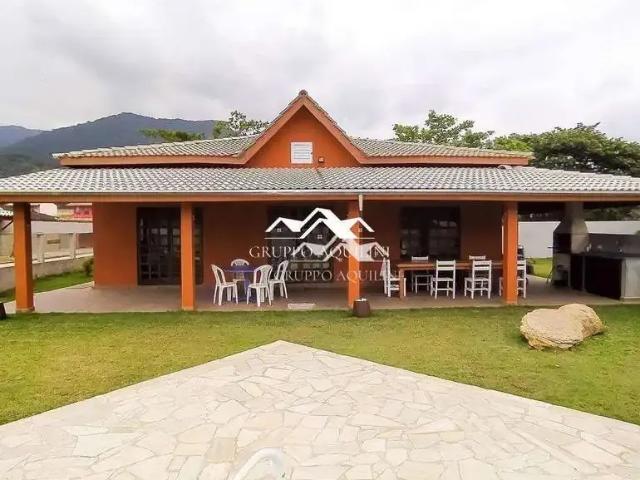 Casa / Sobrado para Venda em Ubatuba/SP Praia da Lagoinha 3 Quartos