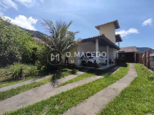Casa / Sobrado para Venda em Ubatuba/SP Praia da Lagoinha 3 Quartos
