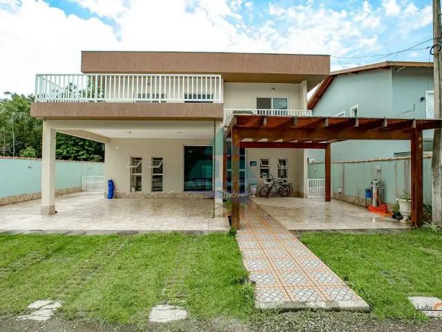 Casa / Sobrado para Venda em Ubatuba/SP Praia da Lagoinha 3 Quartos
