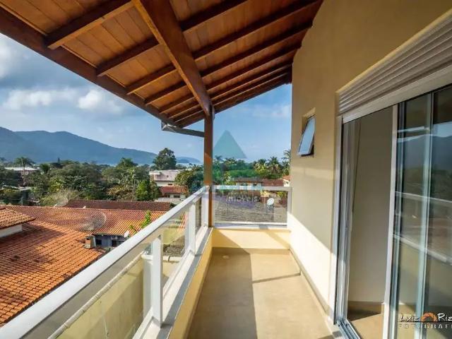 Casa / Sobrado para Venda em Ubatuba/SP Praia da Lagoinha 3 Quartos