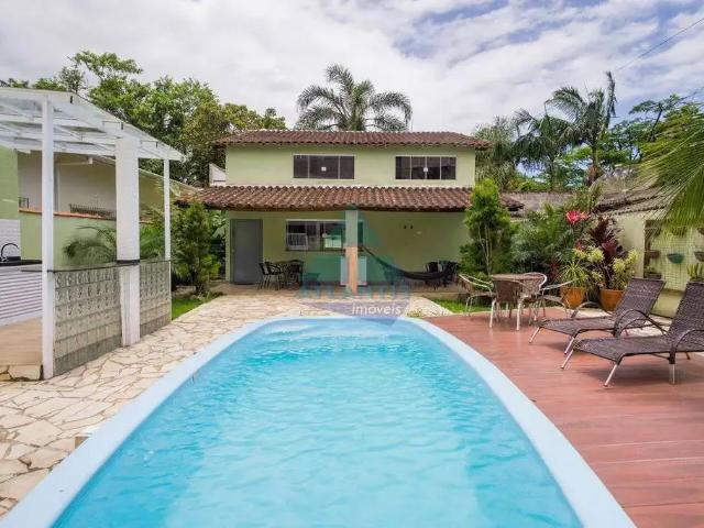 Casa / Sobrado para Venda em Ubatuba/SP Praia da Lagoinha 3 Quartos