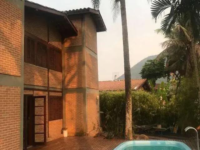 Casa / Sobrado para Venda em Ubatuba/SP Praia da Lagoinha 3 Quartos