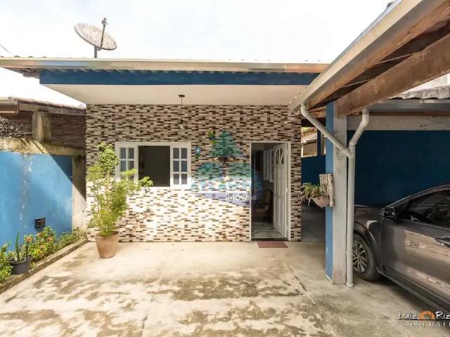 Casa / Sobrado para Venda em Ubatuba/SP Praia da Lagoinha 3 Quartos