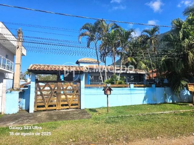 Casa / Sobrado para Venda em Ubatuba/SP Praia da Lagoinha 3 Quartos