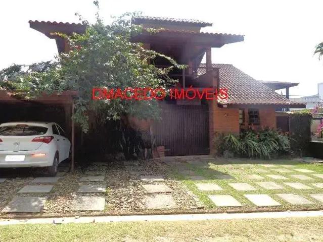Casa / Sobrado para Venda em Ubatuba/SP Lagoinha 3 Quartos