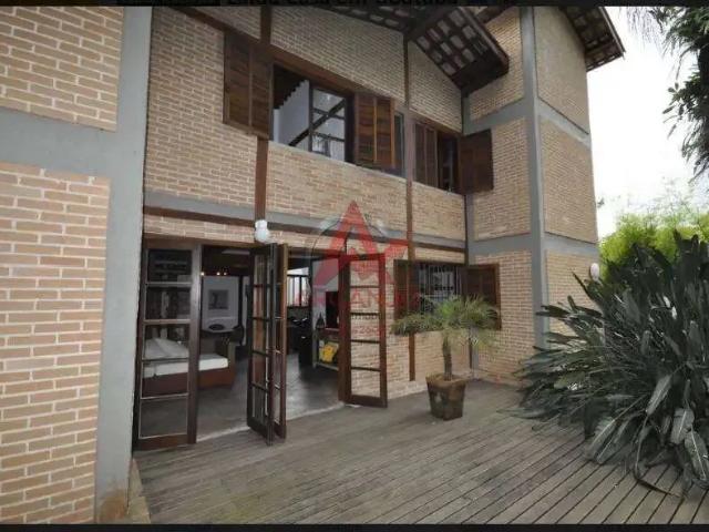 Casa / Sobrado para Venda em Ubatuba/SP Praia da Lagoinha 3 Quartos