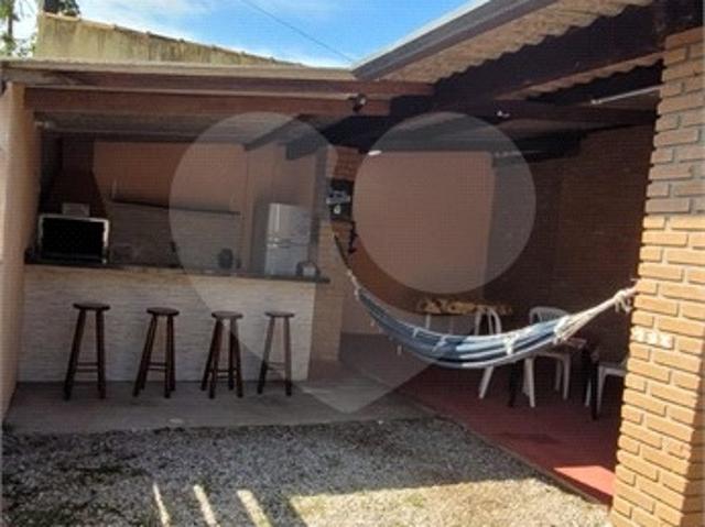 Casa / Sobrado para Venda em Ubatuba/SP Praia da Lagoinha 3 Quartos