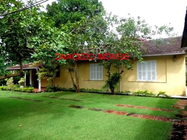 Casa / Sobrado para Venda em Ubatuba/SP Praia da Lagoinha 3 Quartos