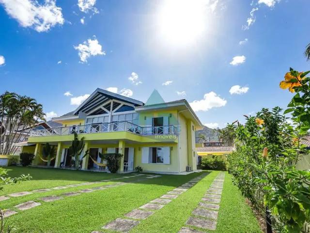 Casa / Sobrado para Venda em Ubatuba/SP Praia da Lagoinha 7 Quartos