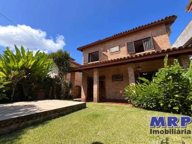 Casa / Sobrado para Venda em Ubatuba/SP Praia da Lagoinha 4 Quartos
