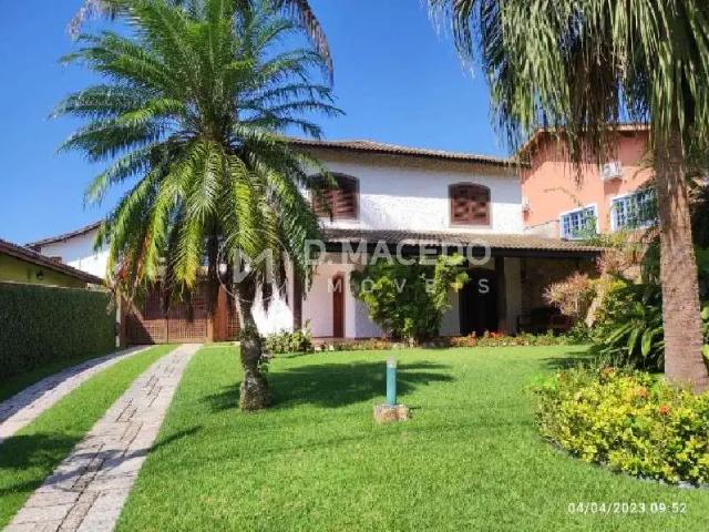 Casa / Sobrado para Venda em Ubatuba/SP Praia da Lagoinha 4 Quartos