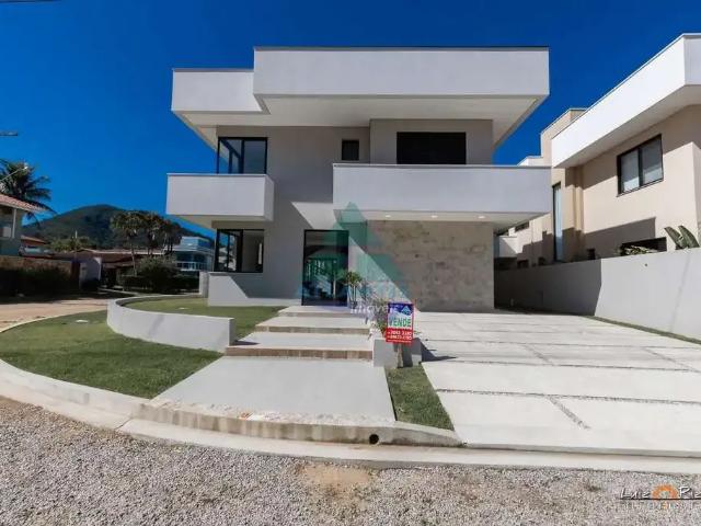Casa / Sobrado para Venda em Ubatuba/SP Praia da Lagoinha 4 Quartos