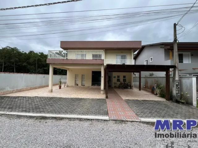 Casa / Sobrado para Venda em Ubatuba/SP Lagoinha 4 Quartos