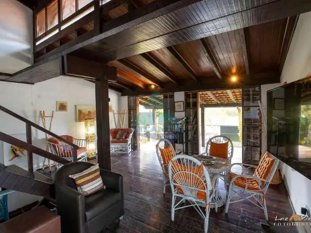 Casa / Sobrado para Venda em Ubatuba/SP Praia da Lagoinha 4 Quartos