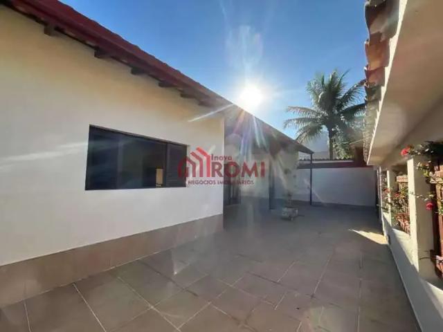 Casa / Sobrado para Venda em Ubatuba/SP Praia da Lagoinha 4 Quartos