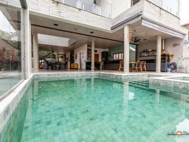 Casa / Sobrado para Venda em Ubatuba/SP Praia da Lagoinha 5 Quartos