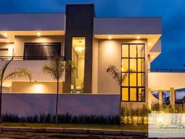 Casa / Sobrado para Venda em Ubatuba/SP Praia da Lagoinha 5 Quartos
