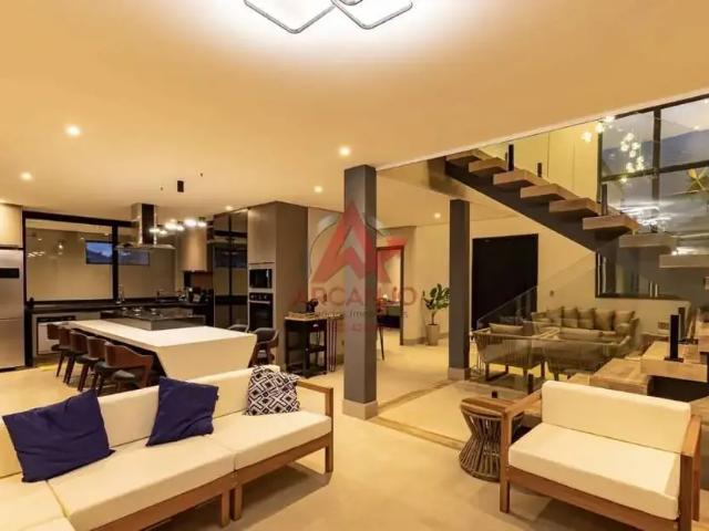 Casa / Sobrado para Venda em Ubatuba/SP Praia da Lagoinha 5 Quartos