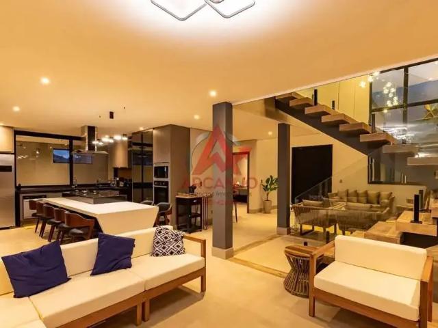 Casa / Sobrado para Venda em Ubatuba/SP Praia da Lagoinha 5 Quartos