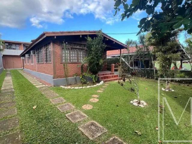 Casa / Sobrado para Venda em Ubatuba/SP Praia da Lagoinha 6 Quartos