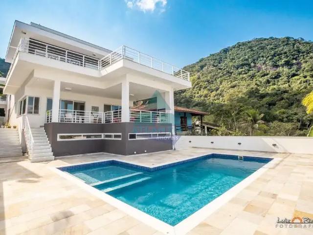 Casa / Sobrado para Venda em Ubatuba/SP Praia da Lagoinha 6 Quartos
