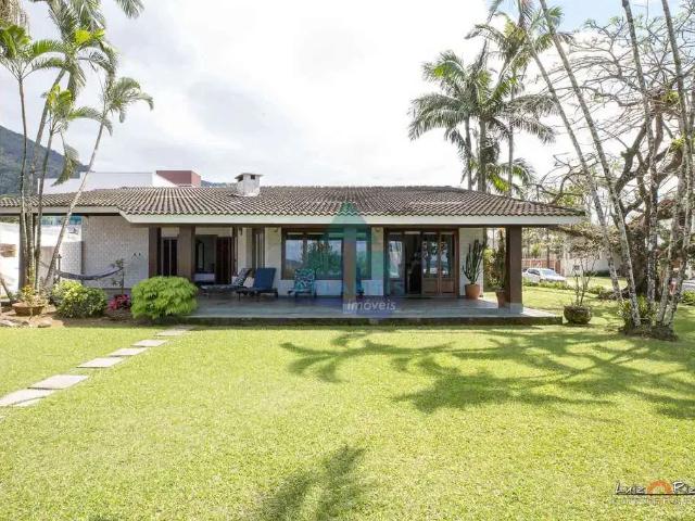 Casa / Sobrado para Venda em Ubatuba/SP Praia da Lagoinha 6 Quartos