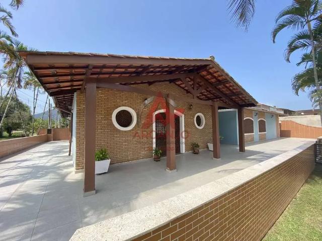 Casa / Sobrado para Venda em Ubatuba/SP Praia da Lagoinha 6 Quartos