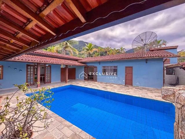Casa / Sobrado para Venda em Ubatuba/SP Praia da Lagoinha 6 Quartos