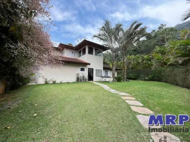 Casa / Sobrado para Venda em Ubatuba/SP Praia Dura 5 Quartos