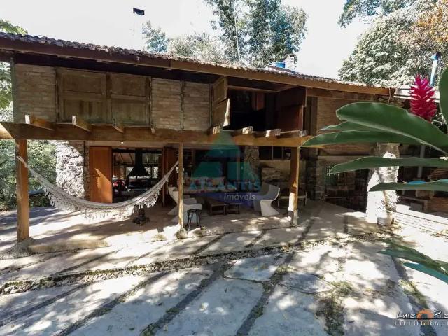 Casa / Sobrado para Venda em Ubatuba/SP Praia Vermelha do Sul 6 Quartos
