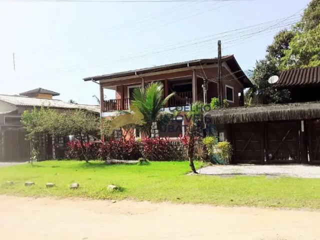 Casa / Sobrado para Venda em Ubatuba/SP Ressaca 4 Quartos