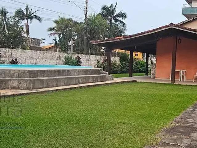 Casa / Sobrado para Venda em Ubatuba/SP Toninhas 3 Quartos