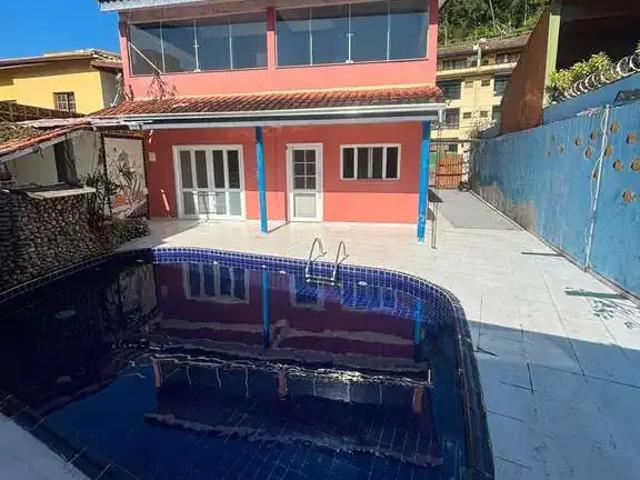 Casa / Sobrado para Venda em Ubatuba/SP Toninhas 5 Quartos