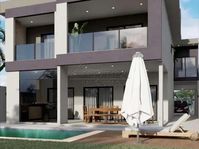 Casa / Sobrado para Venda em Ubatuba/SP Tenório 4 Quartos