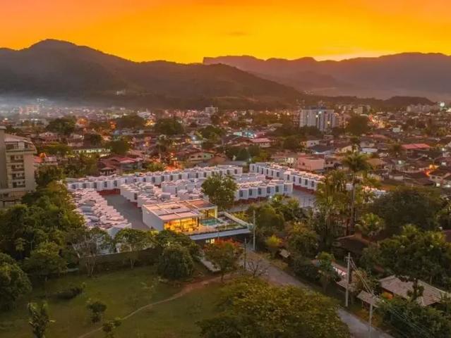 Casa / Sobrado para Venda em Ubatuba/SP Tenório 3 Quartos