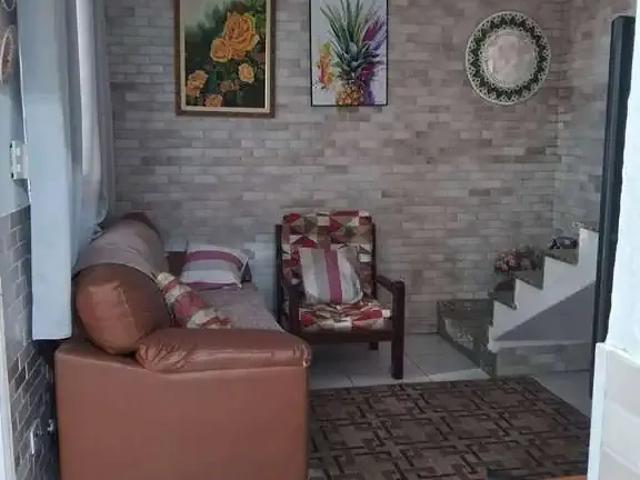 Casa / Sobrado para Venda em Ubatuba/SP Umuarama 4 Quartos
