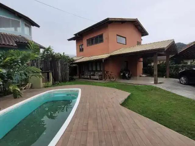 Casa / Sobrado para Venda em Ubatuba/SP Ubatuba Country 5 Quartos