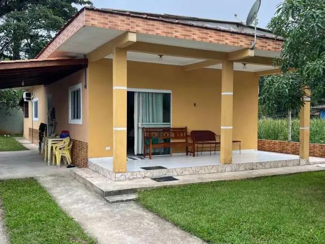 Casa / Sobrado para Venda em Ubatuba/SP Ubatumirim 3 Quartos