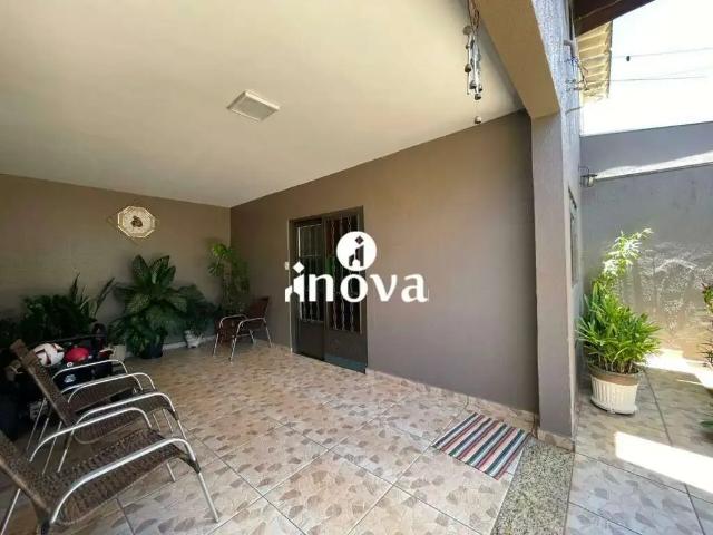 Casa / Sobrado para Venda em Uberaba/MG Conjunto Alfredo Freire 3 Quartos