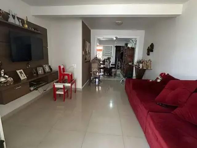 Casa / Sobrado para Venda em Uberaba/MG Conjunto Guanabara 3 Quartos