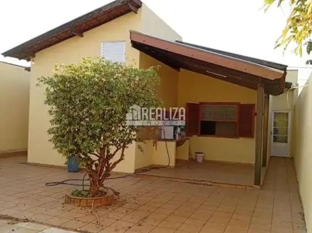 Casa / Sobrado para Venda em Uberaba/MG Conjunto José Vallim de Melo 3 Quartos