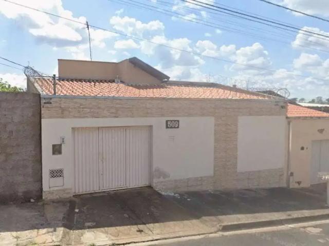 Casa / Sobrado para Venda em Uberaba/MG Cidade Nova
